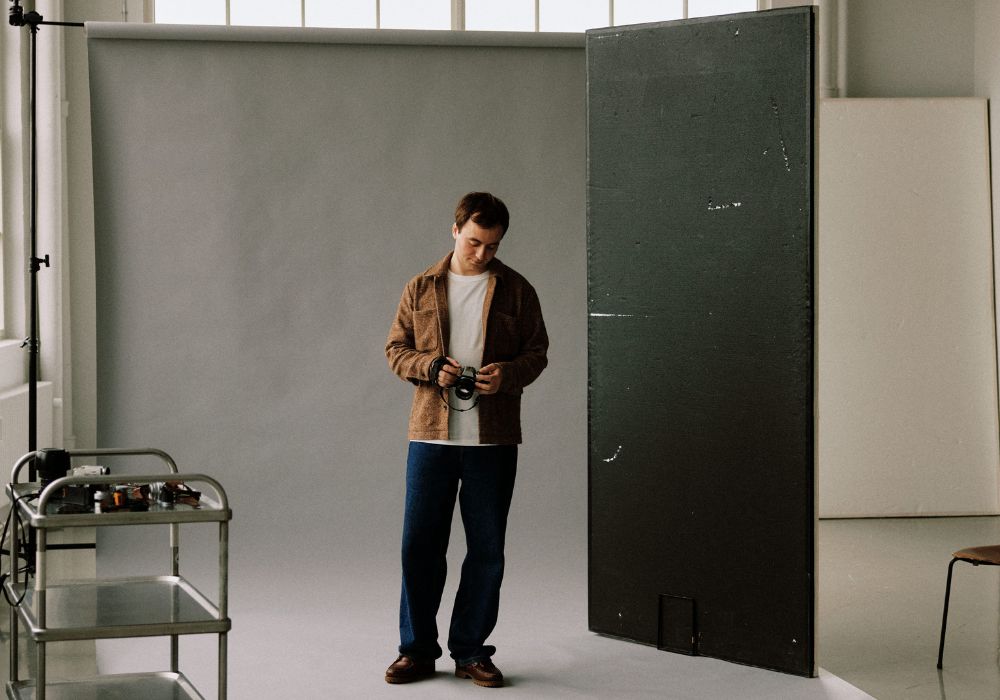 Frederik Valentin: “Jeg vil fortælle historier, der mærkes – ikke bare ses”